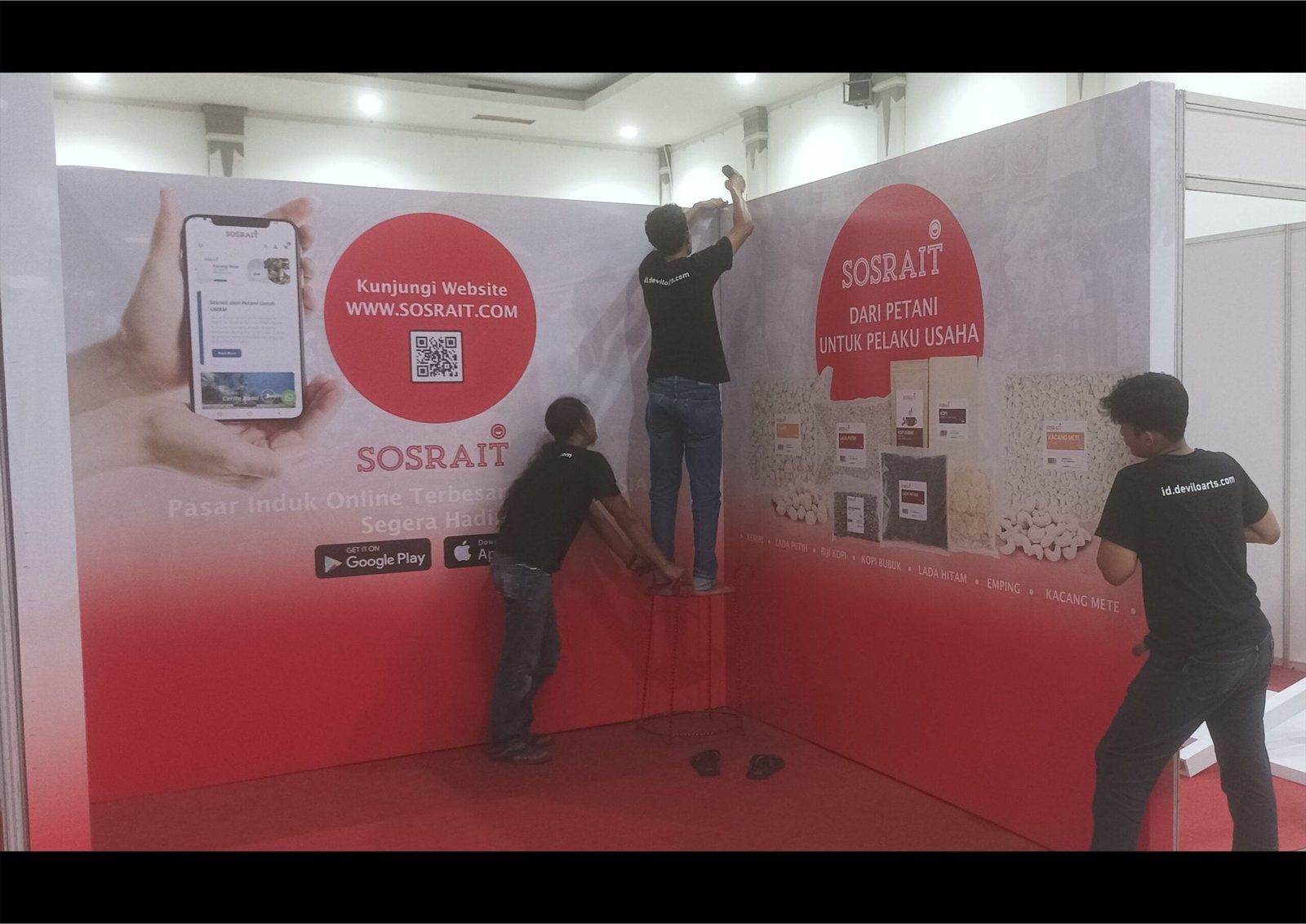 Jasa Backdrop Photobooth dan Gate Event Jogja - Devilo Arts